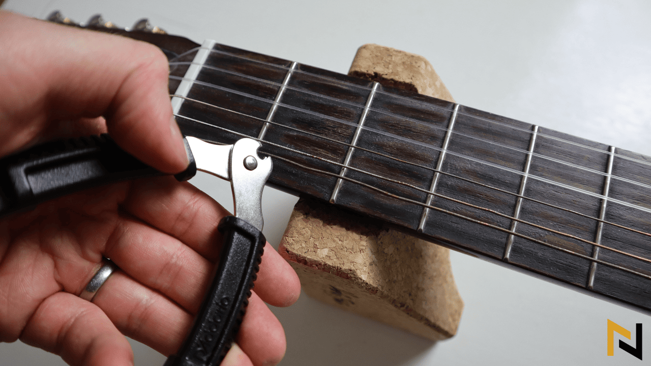 How to Change Guitar Strings - Full Guide