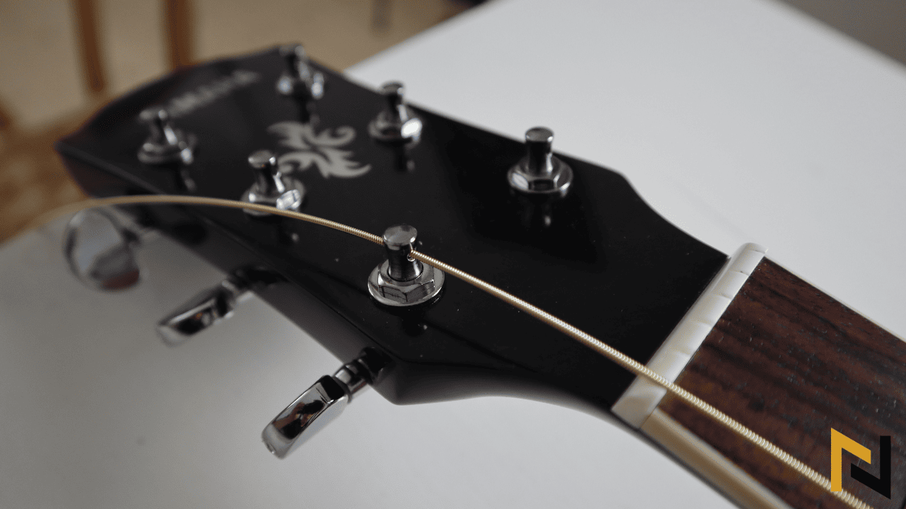 How to Change Guitar Strings - Full Guide